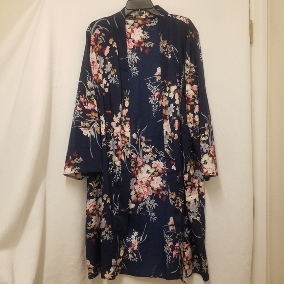 Jackets & Coats | 34 Sleeve Floral Print Duster | Poshmark
